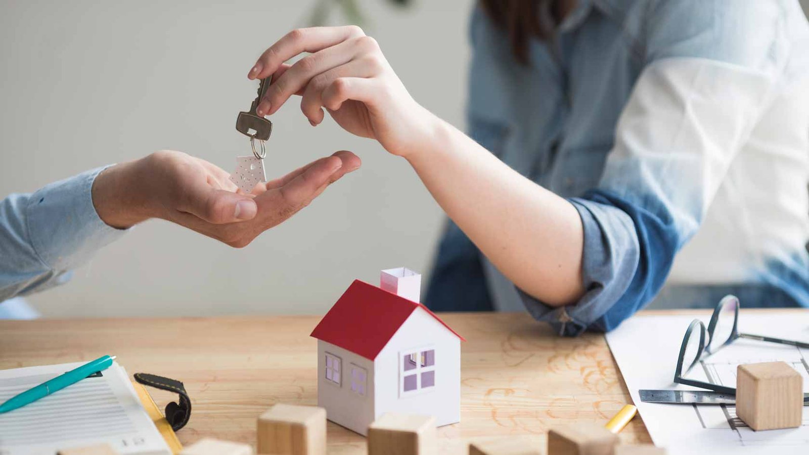 25 trust conversation questions - ESL Vault